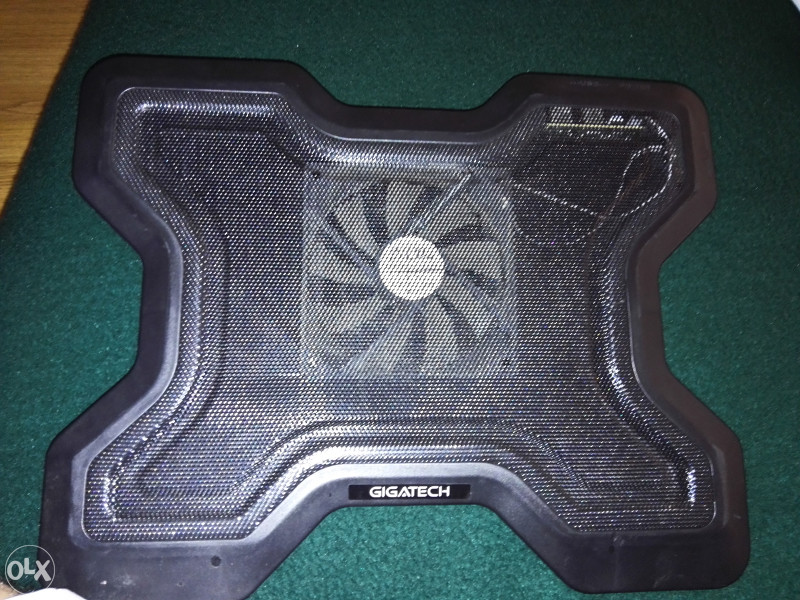 Podloga i hladjenje za laptop - Cooleri - OLX.ba